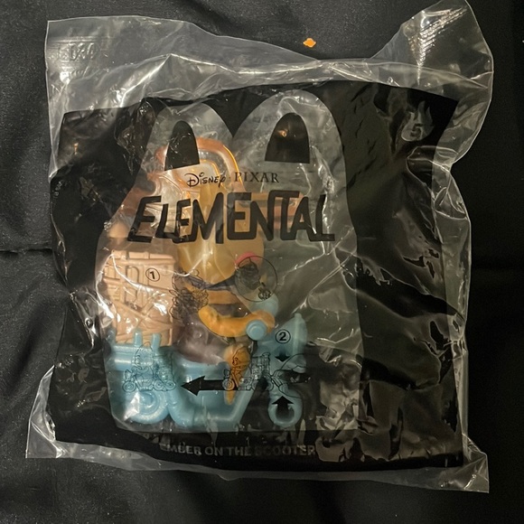 McDonald's | Toys | New In Packaging Mcdonalds Pixar Elemental Toy 223 ...
